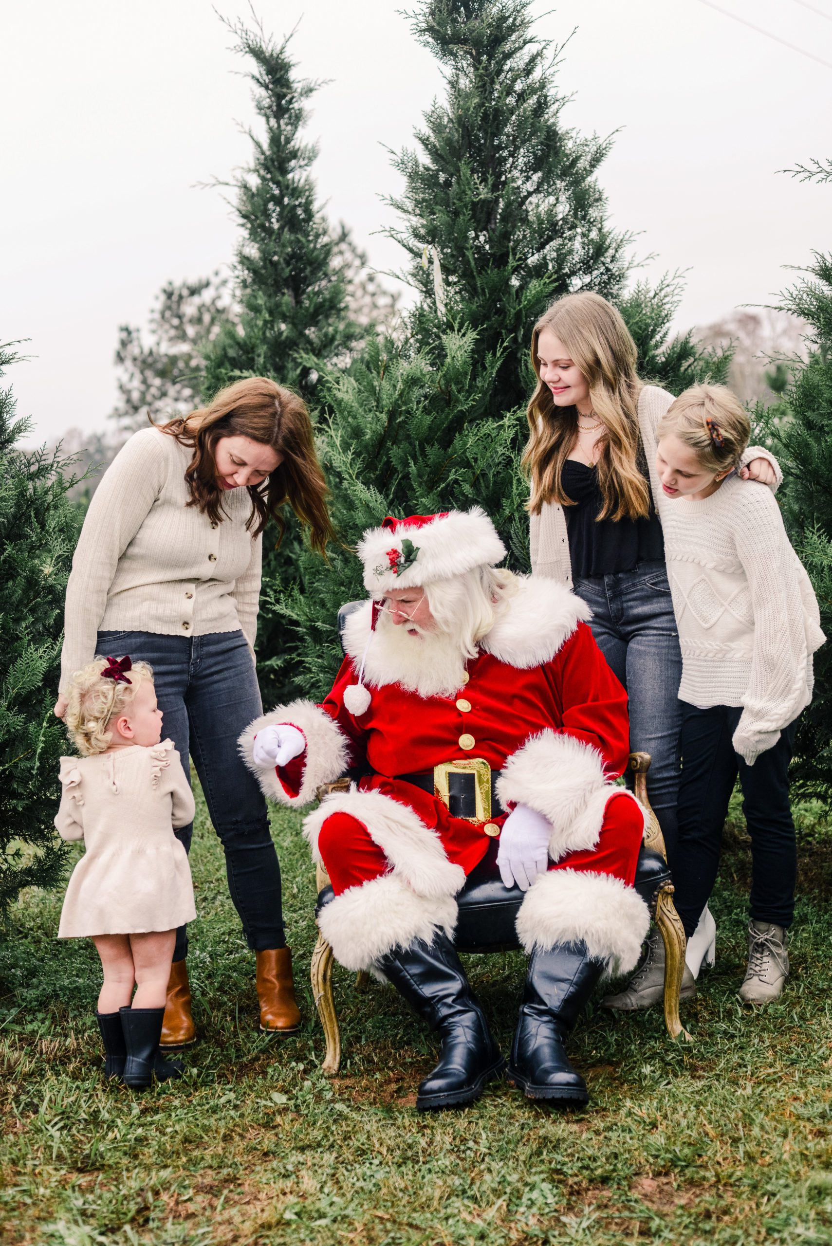 Santa on the Farm - Taz and Belly